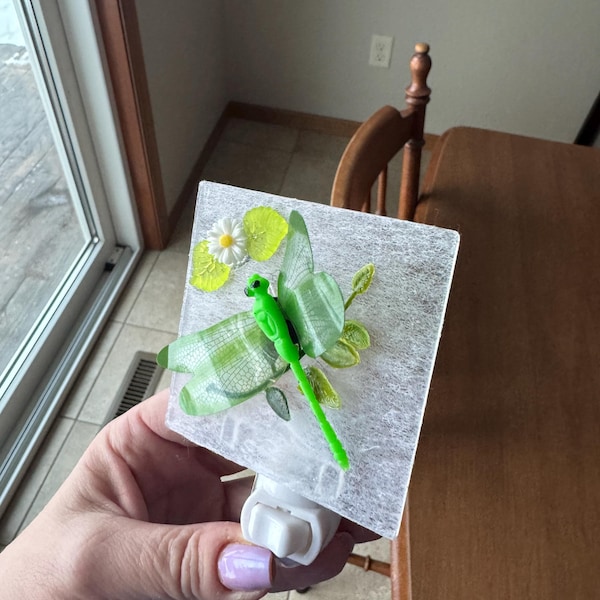 ETSY BEST SELLER NL159 Flying Dragonfly Garden Night Light Nightlight ...