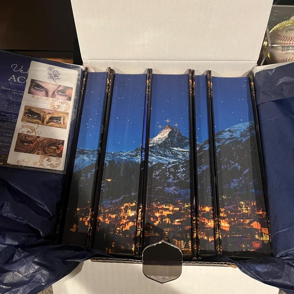 ACOTAR Velaris Special Edition Book Set | A Court of Thorns and Roses ...