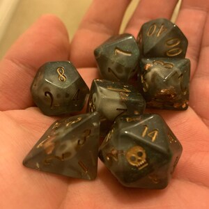 HEADHUNTER Dnd Dice Set for Dungeons and Dragons Ttrpg SKULL - Etsy
