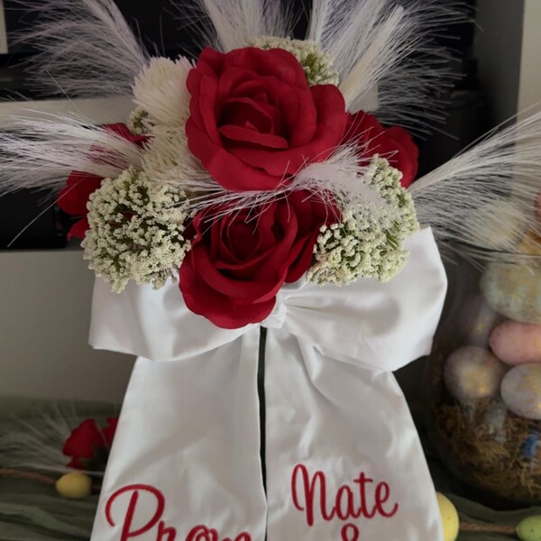 Custom Embroidered Bouquet Wrap Sash Bow HOCO Prom Bouquet Sash With ...