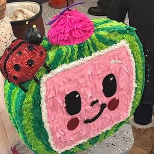 Yoshi Inspired Piñata/pinata Big 28in'' , Piñata De Yoshi, Mario Bros ...