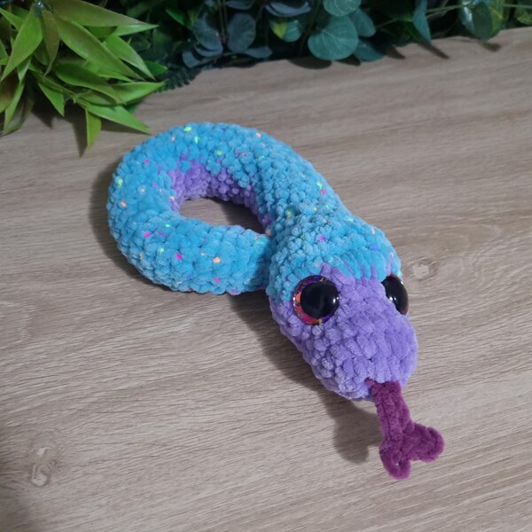 Donut Snake Crochet Pattern | Food Animal | Amigurumi | Crocheted Snake ...