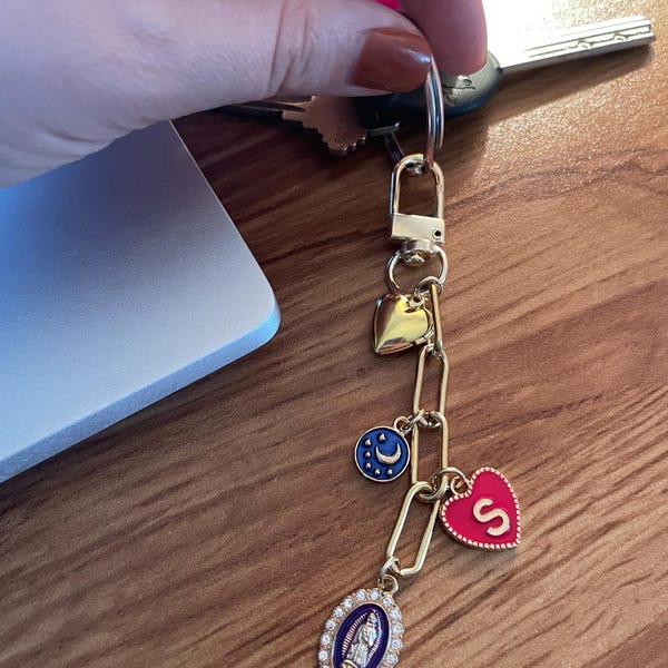 Lip Gloss Keychain | Lipgloss Keychain, Balm Included | Custom Charm ...