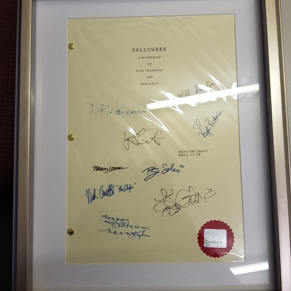 HALLOWEEN™ 1978 Signed Movie Screenplay Script by John Carpenter and ...