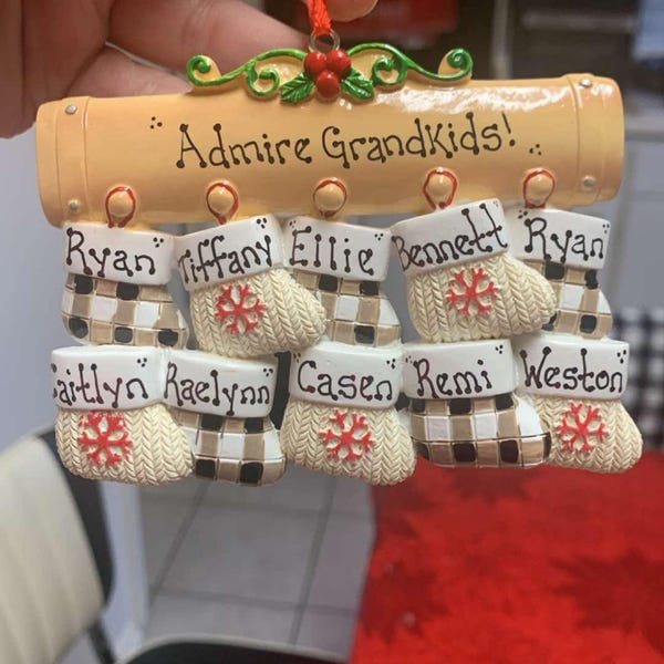 5,6,7,8,9,10,11,12,13,14 Names Personalized Mittens Family Christmas ...