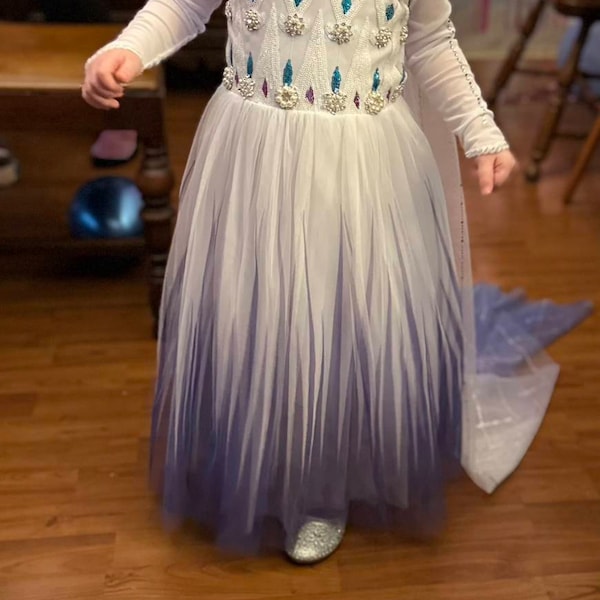 Elegant Ice Princess Dress for Girls- Sparkling Snowflake Design - Etsy