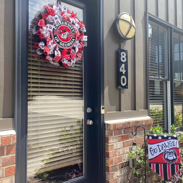 Welcome Wolf Wreath - Etsy