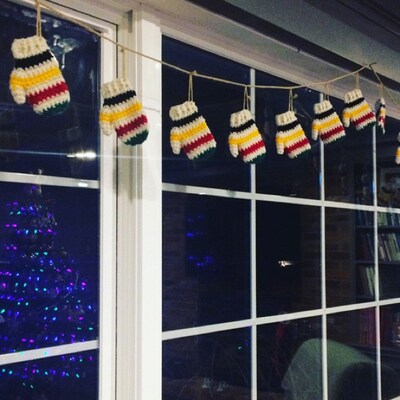 Mitten Key Chain / Handmade Mini Mitt Quarter Keeper Keychain / Mitten ...