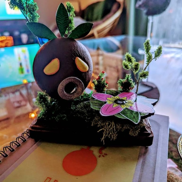 3D Printed & Hand-painted Bulbasaur Flower Planter W/ Leaf Drain Plate ...