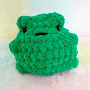 Ted the Thick Toad, Free NO-SEW Crochet Amigurumi PDF Pattern, Small ...