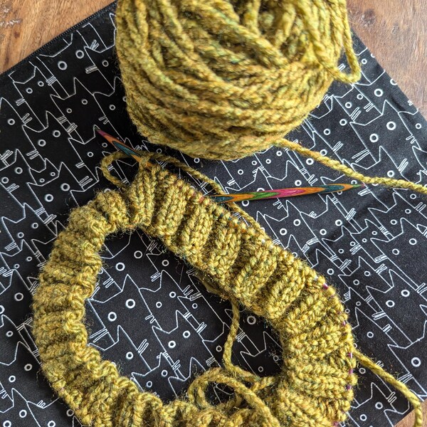 Bat Cowl Knitting Pattern Only, Halloween Goth Gothic, Stranded ...