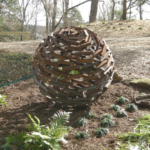 Arbor Aeternia - Kinetic Tree Sculpture - Modern Outdoor Art - Large ...