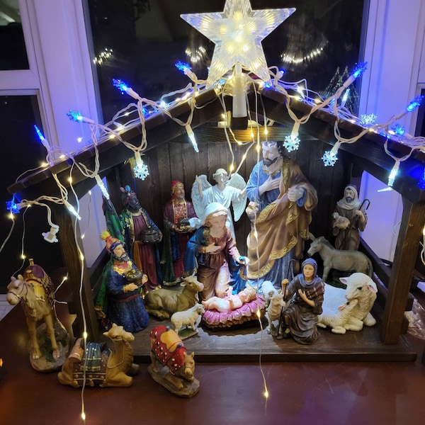 New, Ready to Ship, Med. Stain Signature Super Large Solid Roof Wood ...