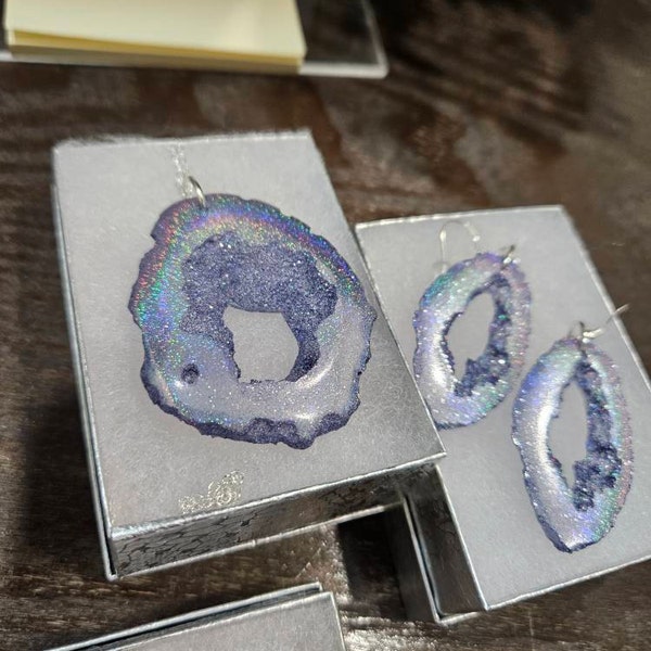 Opal Geode Pendant/agate Geo Druzy Statement Jewelry/iridescent Intense ...