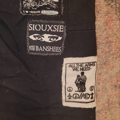 Banksy Charlie Brown Porky Pig Cult Cartoon Novelty Humor - Etsy