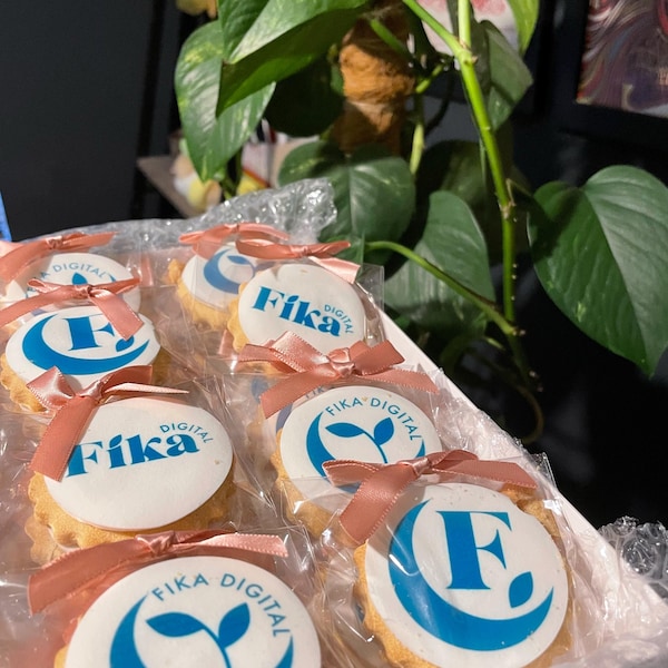 Business Logo Cookies - PR Corporate Event and Meeting Gifts ...