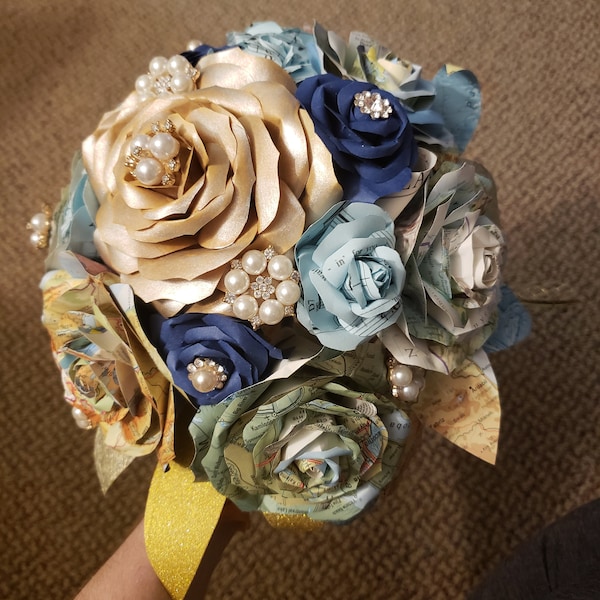Travel Maps Flowers Bouquet CUSTOM ORDER/COLOURS, Maps Page Flowers ...