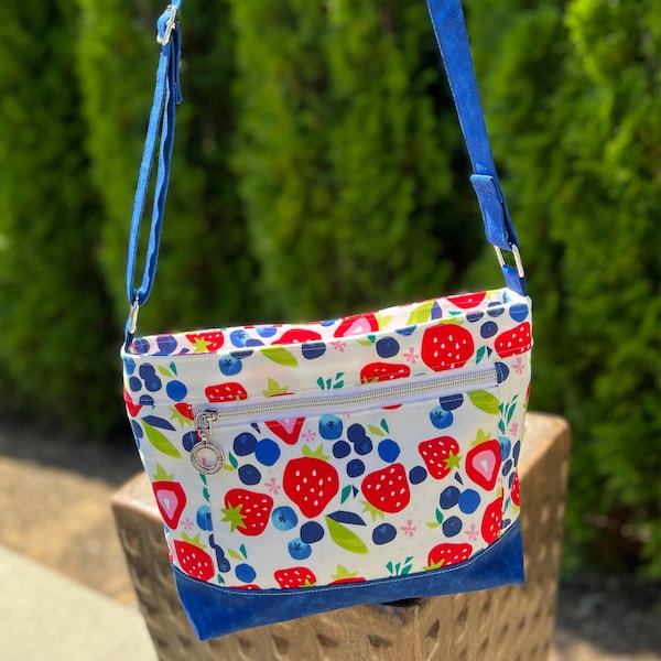 Luisa Crossbody Bag Sewing Pattern: Zipper Pocket Handbag (PDF Pattern ...