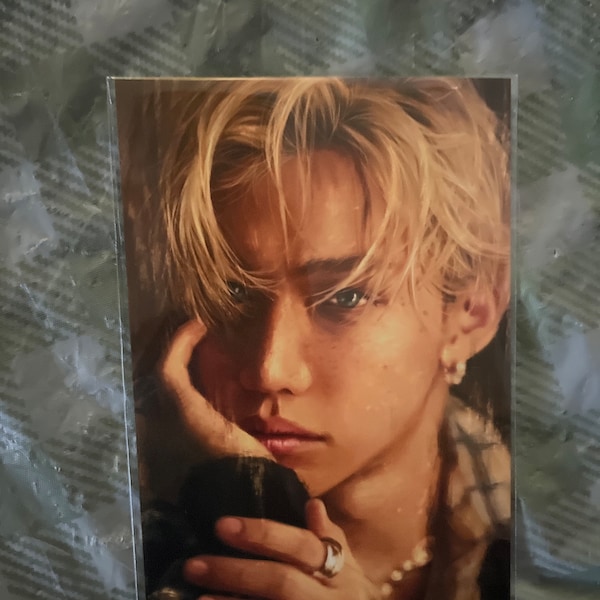 Golden Felix - Print - Etsy