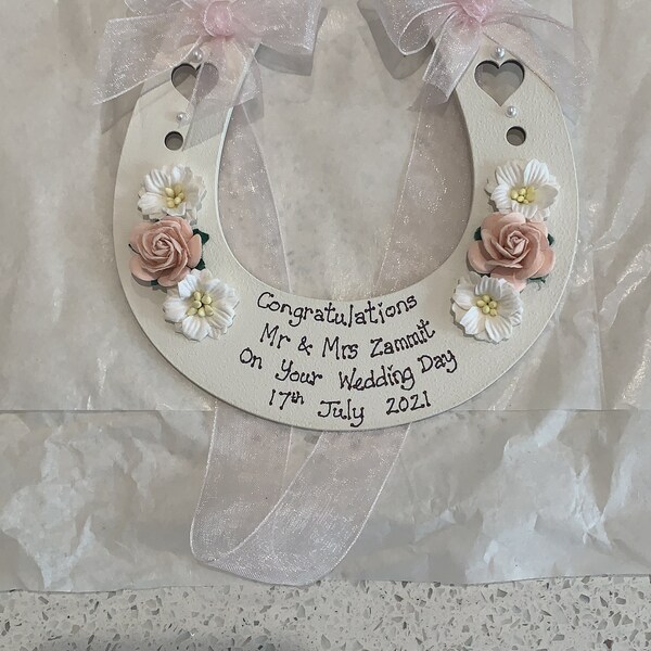 WELSH Sign CARTREF Home Decor Welsh Language Gifts Cwtch Croeseo Teulu ...