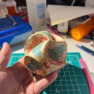 Triskele Paper Globes Paper Balls Paper Baubles Paper Ornaments 3D ...