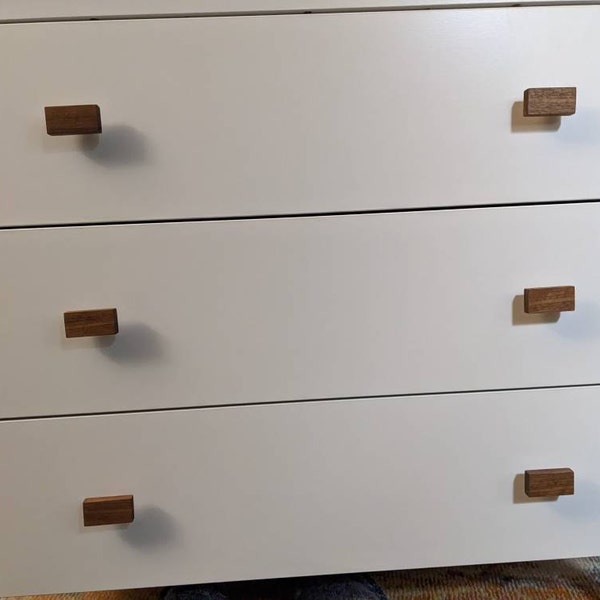 Walnut Drawer Pulls // Simply Wooden Draw Pulls // Modern Drawer Pulls ...