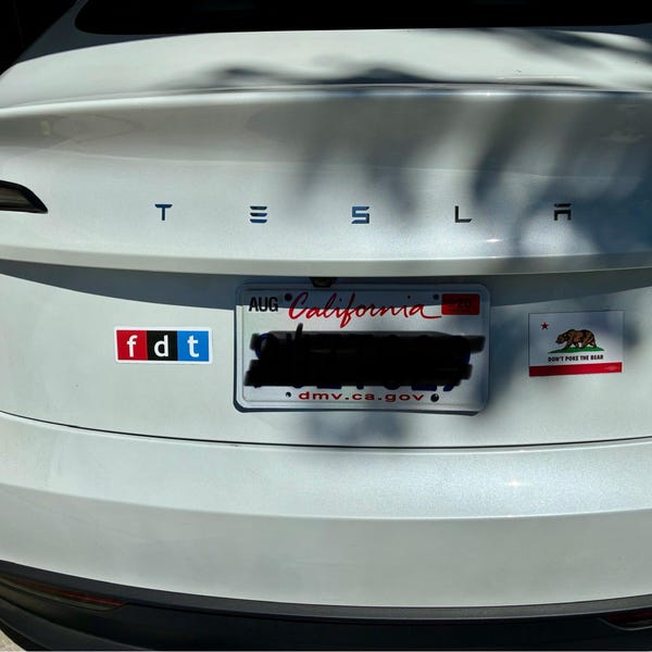 Fox Dingo Toucan Anti-trump Sticker: #FDT Vinyl Decal - Etsy