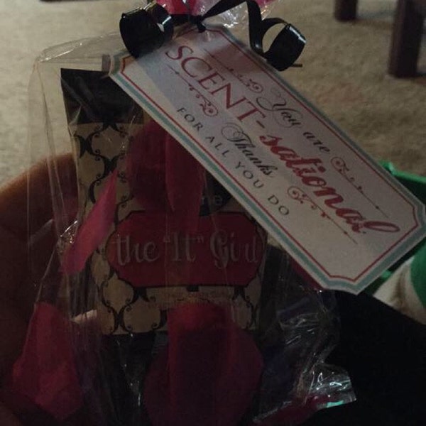 2024 Graduation Fun Facts V2 High School Graduation Party Decoration ...