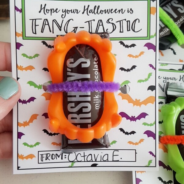 Printable Fang-tastic Halloween Card. Halloween Vampire Fang Cards ...