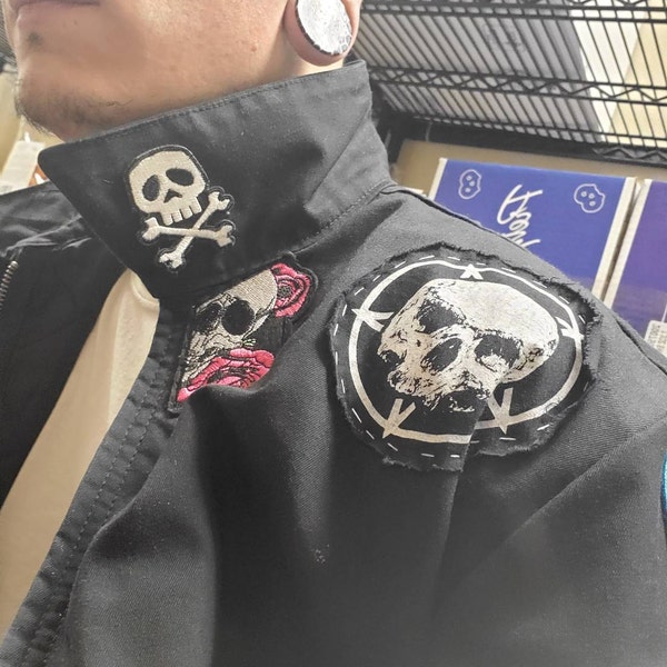 Embroidered Skull and Crossbones Patch With Hook Type Backing - Etsy