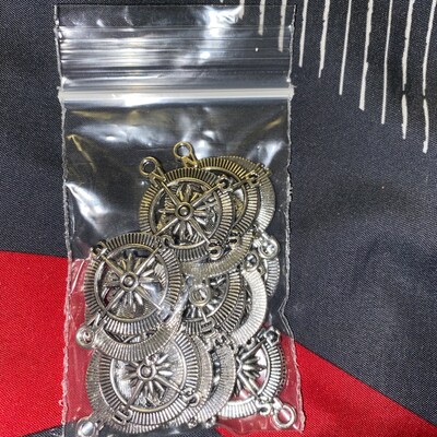 10 Silver Compass Charm 30mm X 25mm Travelling Bulk Wholesale Bracelet ...