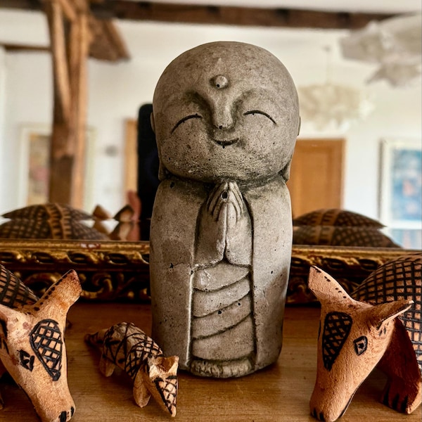 Pair of Stone Gnome Statues | Outdoor Dwarf Sprite Decoration Garden ...