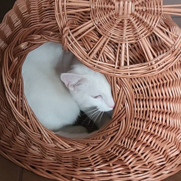 Wicker Cat Bed, Cat Cave, Wicker Cat Basket, Wicker Cat House, Cat ...