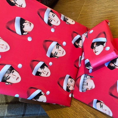 Stray Kids Christmas Wrapping Paper Stray Kidsxmas Gift Wrap Limited ...