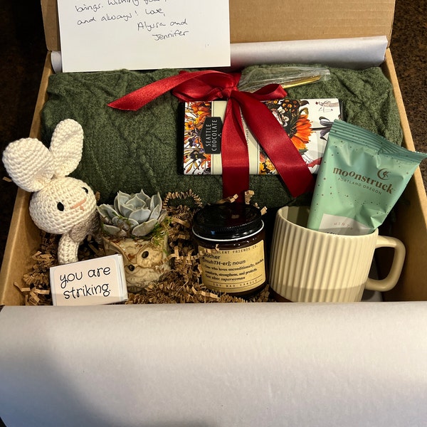 New Employee Gift Box | New Hire Gift | Welcome to the Team | Admin Day Gift | New Coworker Gift ...