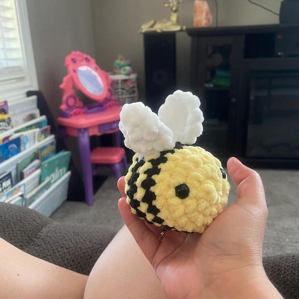 2n1 Bee Crochet Pattern: Amigurumi Bee, Bumblebee Plush, Jumbo Bee ...