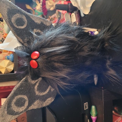 MOTHMAN - Etsy
