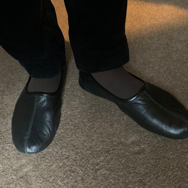 Genuine Leather Handmade Tawaf Shoes Women Size, Winter Socks, Shoes ...