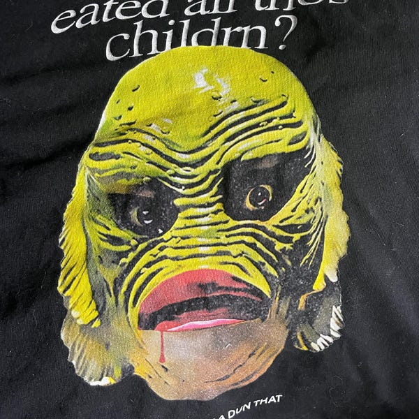 Retro Alien Movie Shirt, Vintage Horror Movie Facehugger Bootleg ...