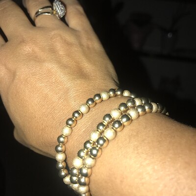 14K Yellow Gold Shiny and Stardust Beaded 5 MM Stretch Bracelet Gold ...