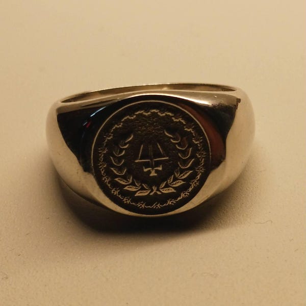 Family Signet Ring Silver Sterling 925 | Personalized Family Crest ...