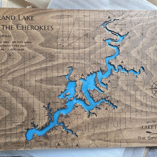 ANY LAKE/RIVER Epoxy Resin Map Art, Lake House Wall Décor, East Grand ...