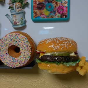 Hamburger With Fries Magnet, Woo & Locke Refrigerator Food Magnet, Woo ...