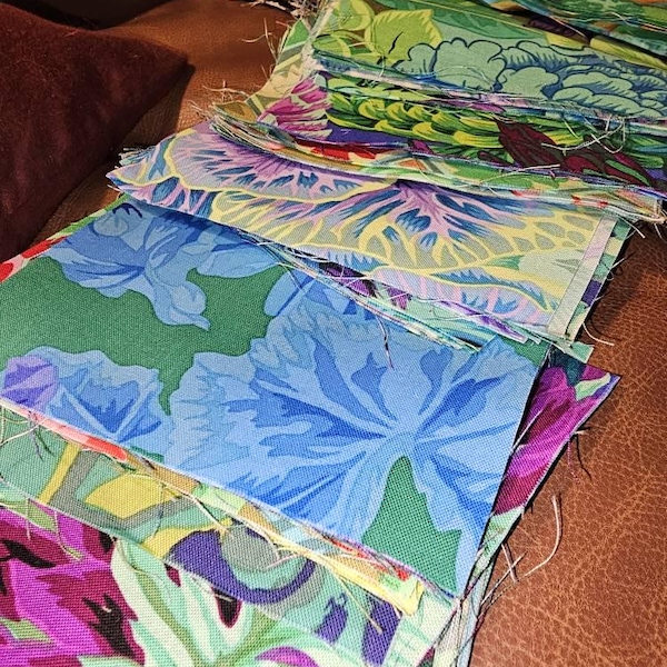 SUSAN WINGET Blue Car With Trunk Packed With Picnic Supplies 100 per ...