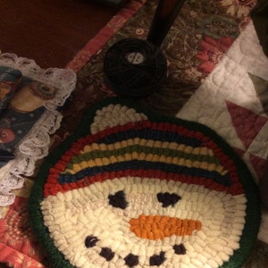 Rug Hooking PATTERN, Snowmen Mug Rugs, P155, Primitive Snowmen Design ...