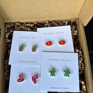 BRAIN W/glasses Earrings Brainiac Smarty Pants Smart Brain Gift Present ...