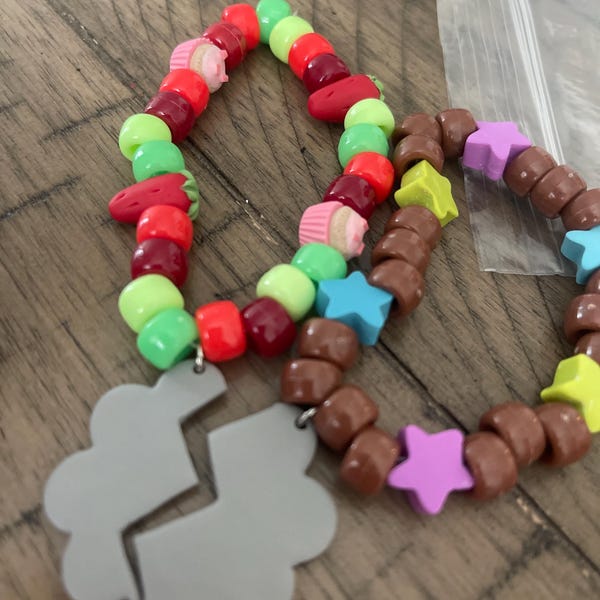 Cosmo and Sprout Friendship Bracelet 2-pack: Polymer Clay Charms - Etsy