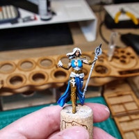 Mage Miniature Wizard Mini Sorcerer Warlock Dungeons and Dragons Mini ...