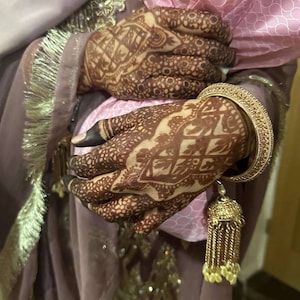 Large Bridal Mehndi Kit - Etsy UK