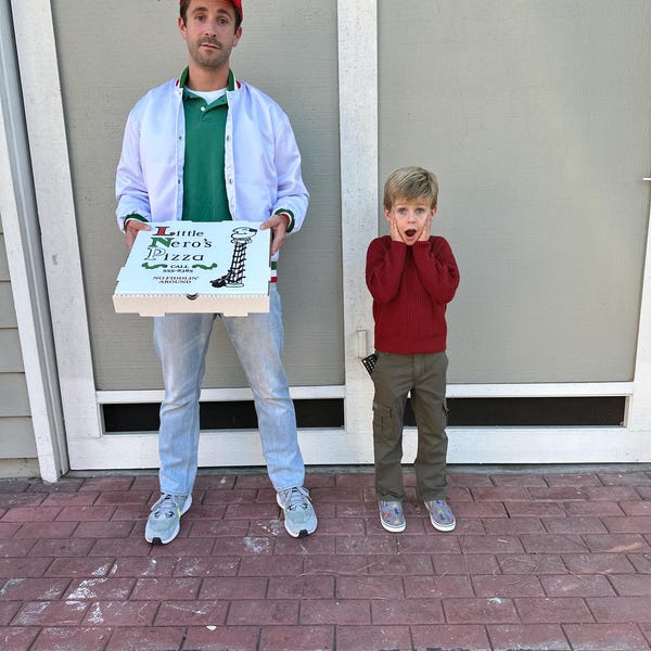 Pizza Planet Full Size Pizza Box Costume Prop From Toy Story, 14" Large ...